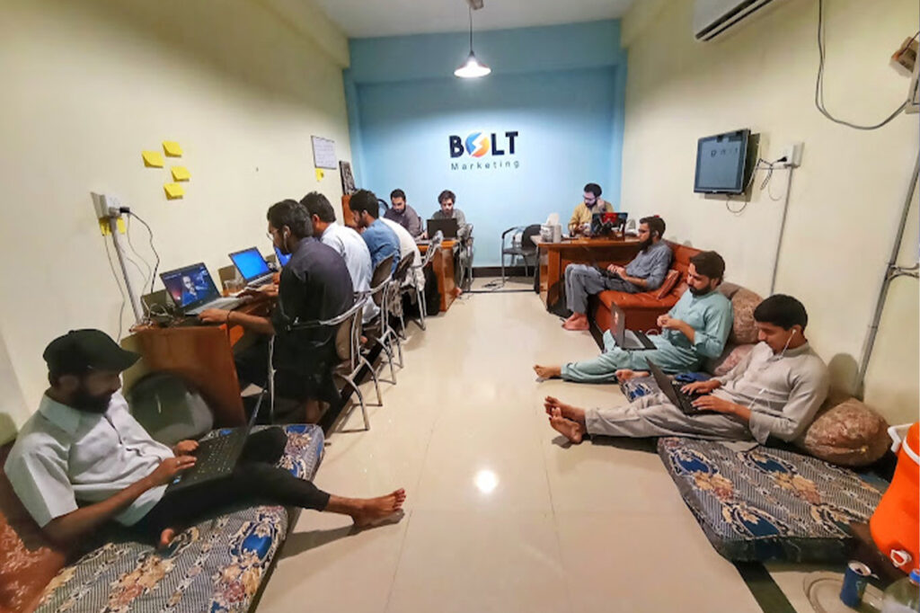 Fawad Kamal (CTO @ Bolt Marketing) - Connected Pakistan